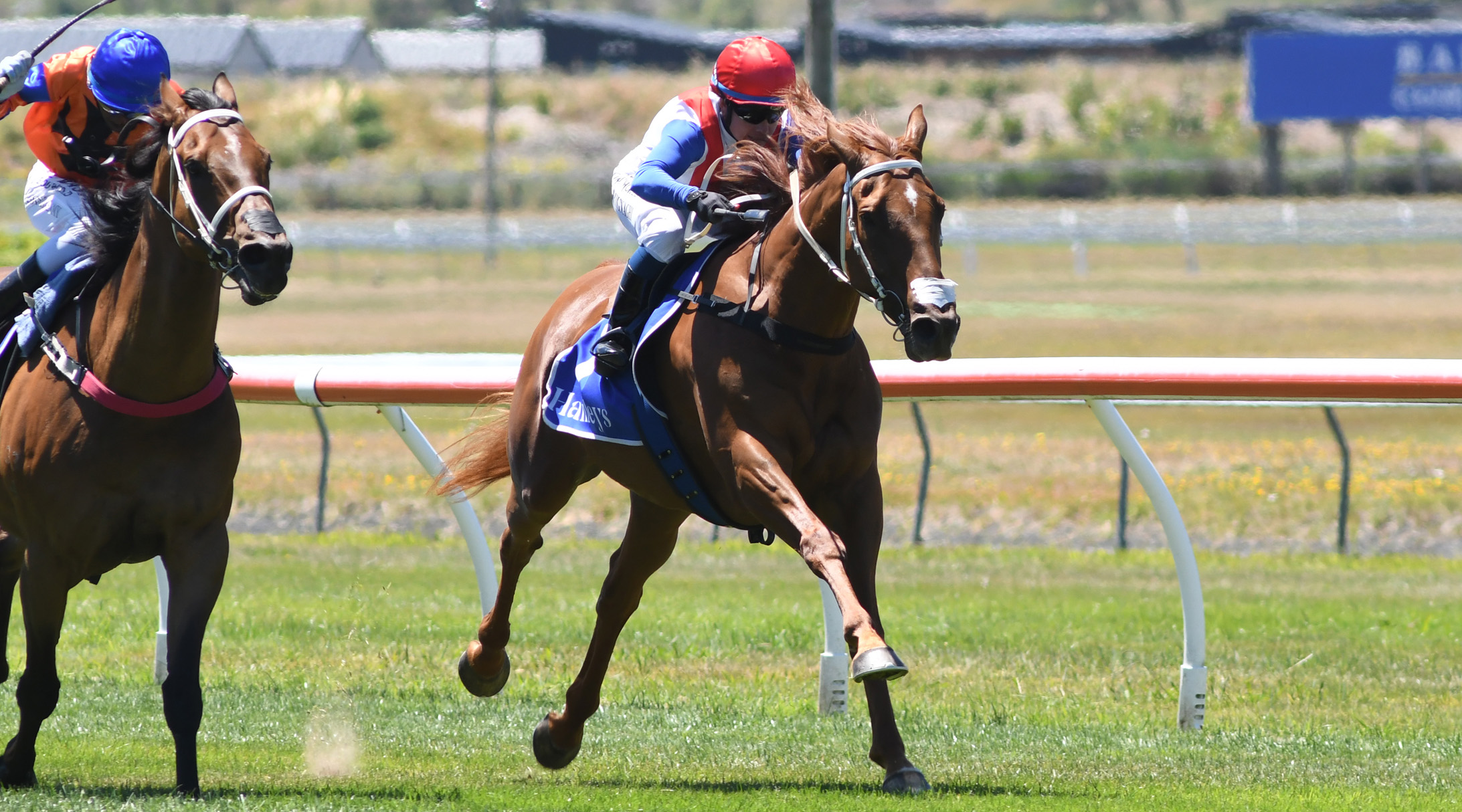 Dual Island weekend for Frye