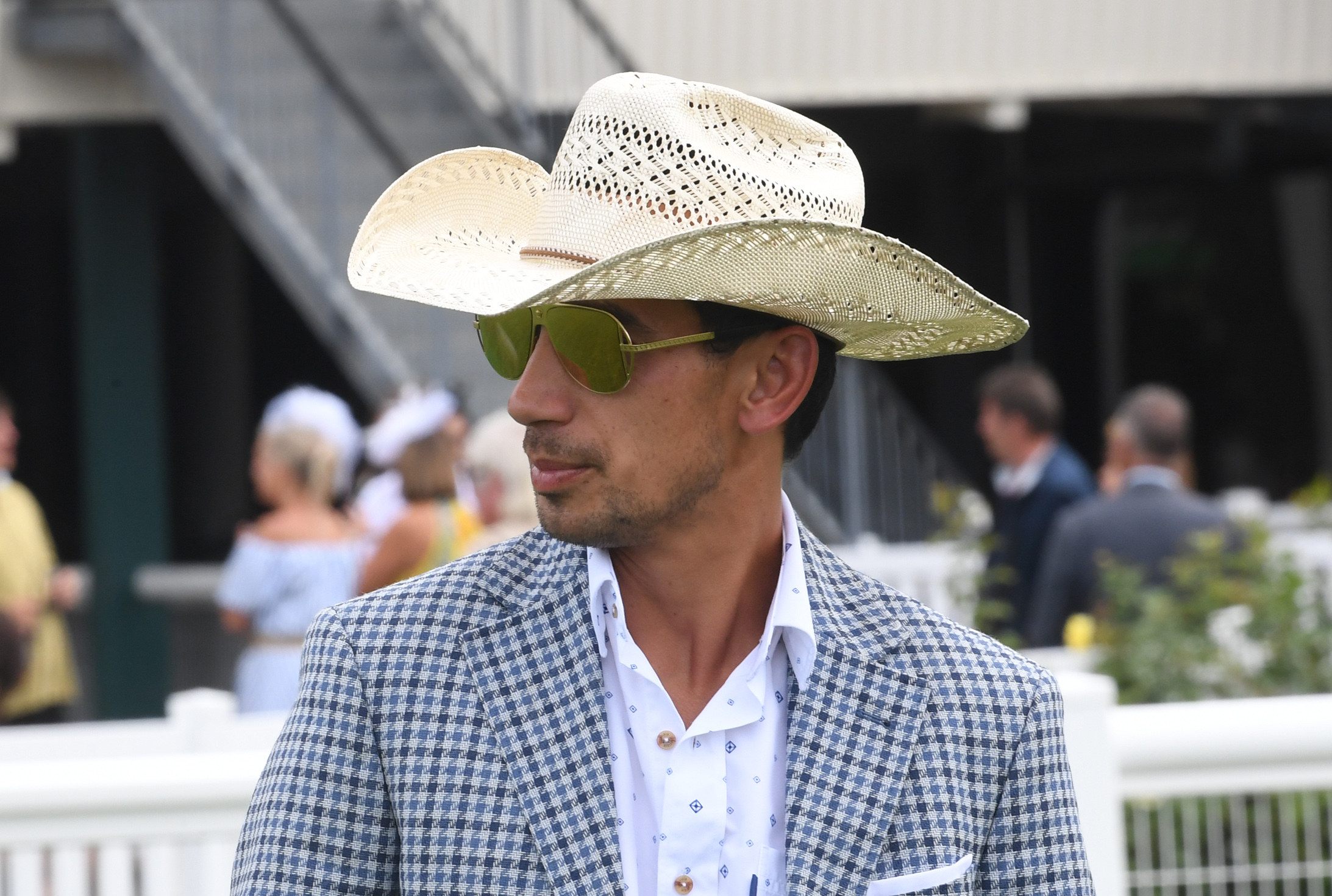 Well-bred gelding set to shine on debut