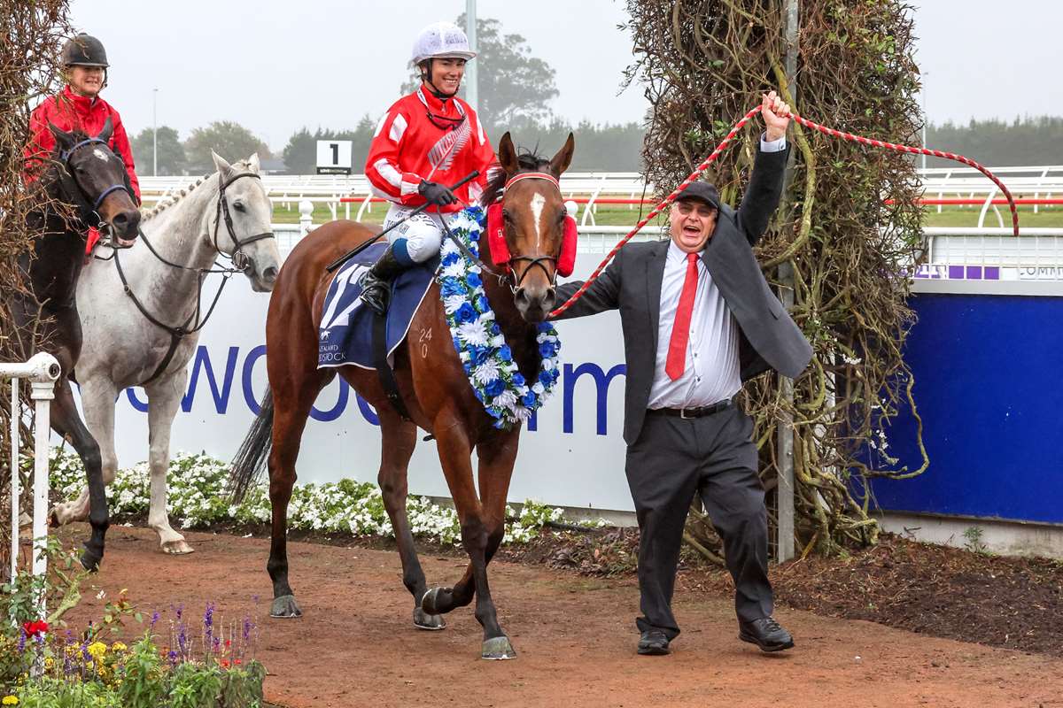 Michael Pitman on training his 2000th NZ winner