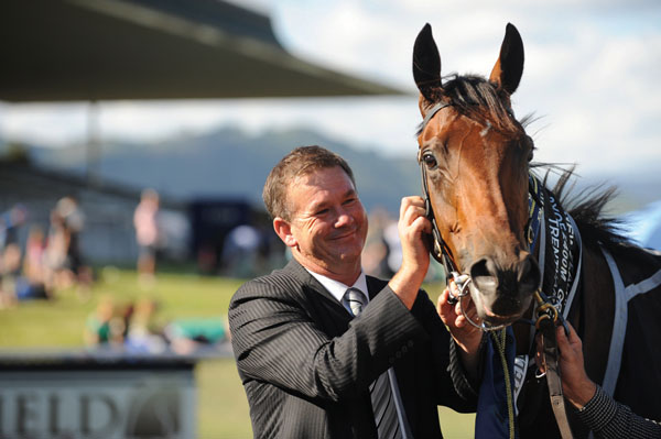 Shaune Ritchie / Trainer Profile / RaceInfo / LOVERACING.NZ